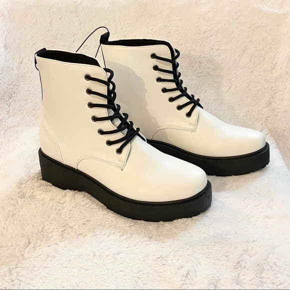 Charles Albert | Shoes | Charles Albert Platform Lug Combat Boots ...